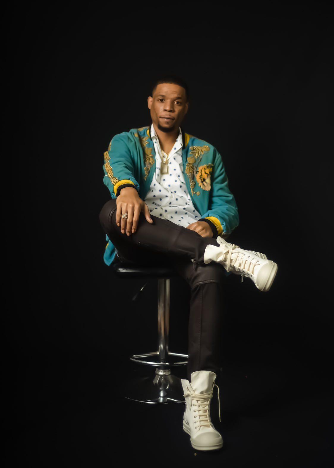 Ricky Rikkardo – Mona Lisa Ft Jim Jones (Official Music Video) - Maxed ...